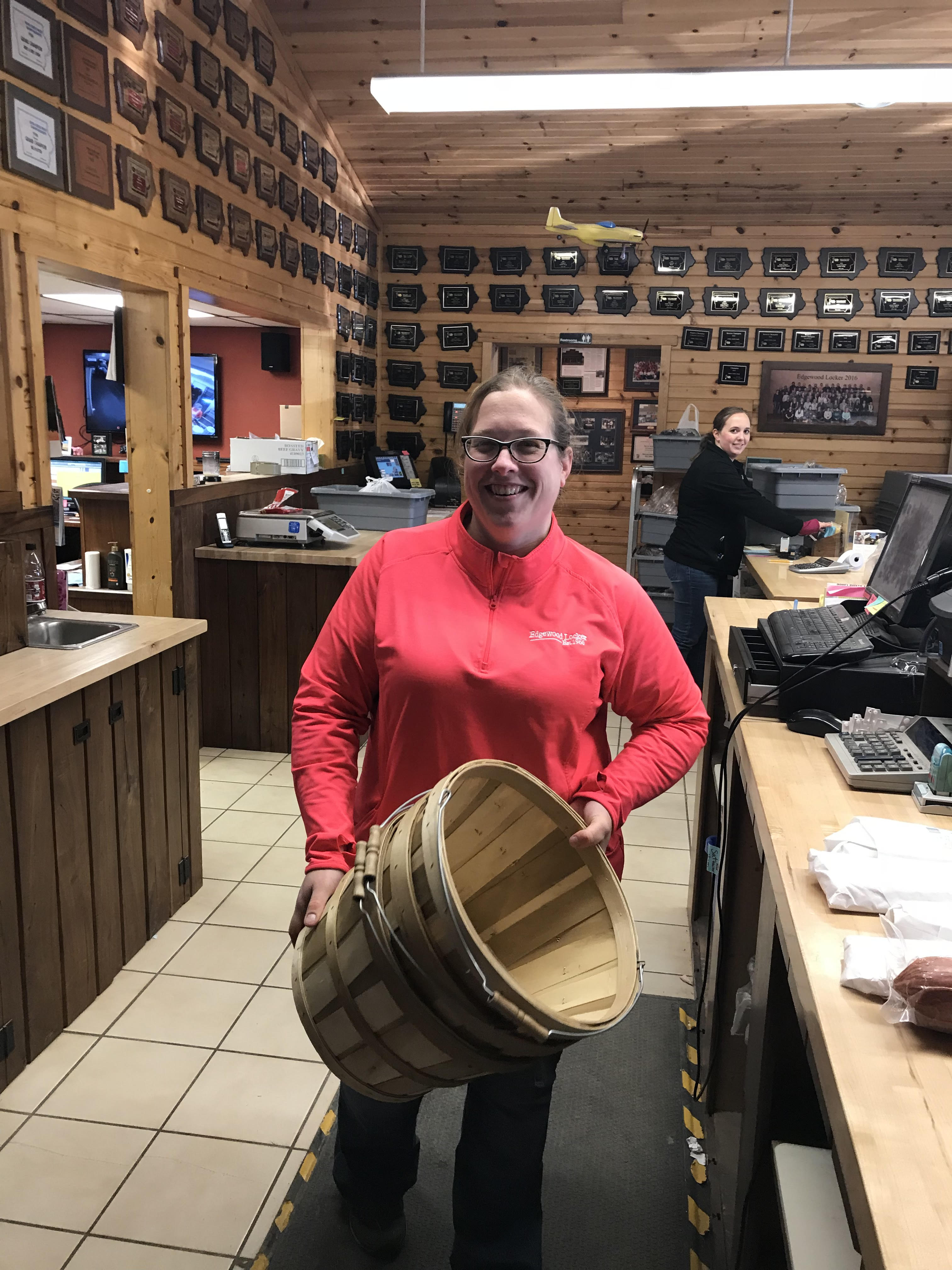 Iowa’s Wurst Road Trip: Casing Edgewood – The Iowa Gallivant